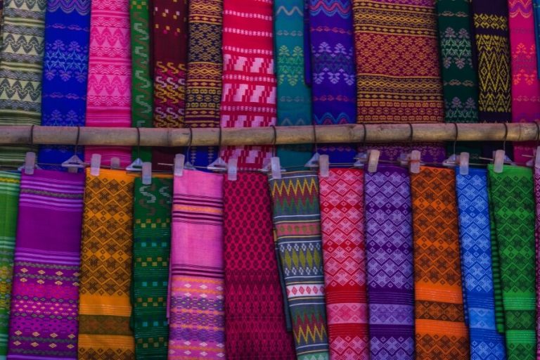 Myanmar National Costume, Traditional Dress & Clothes